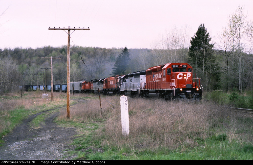 D&H at Tunnel, NY-date approximate